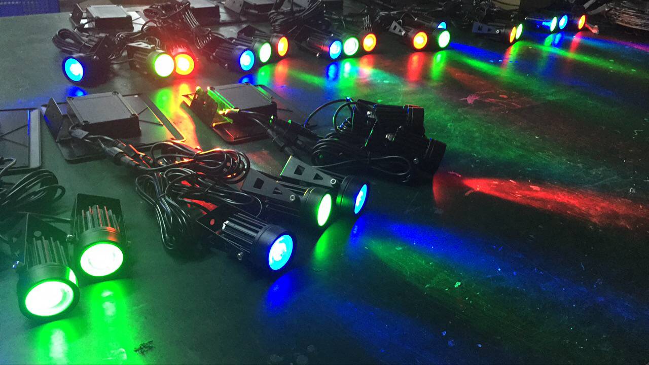 Buy New - Solar LED RGB Spotlight